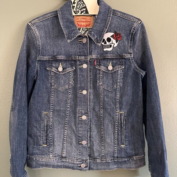 Levi's | Jackets & Coats | Levi Original Trucker Jacket Med Wash | Poshmark